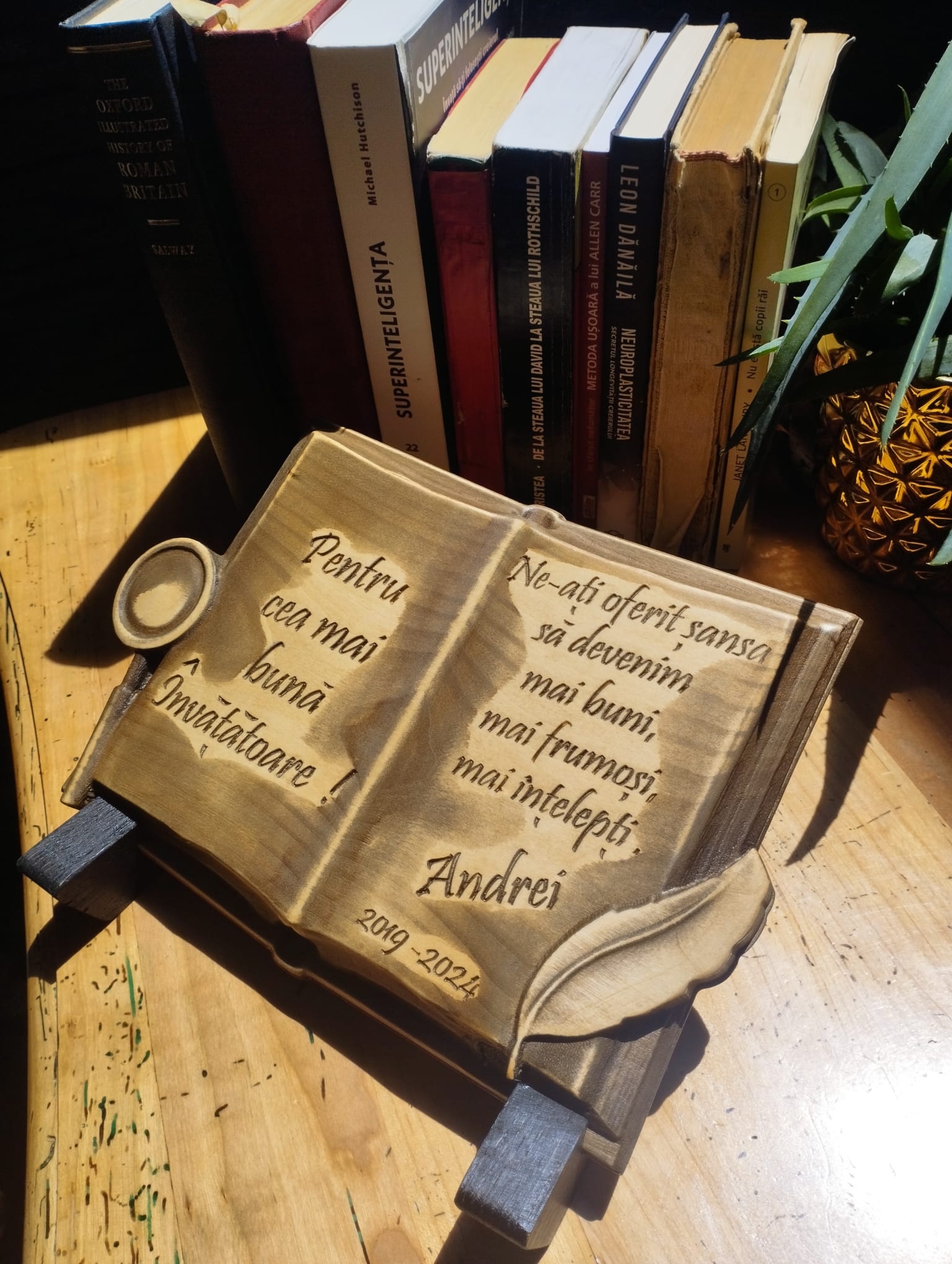 Cadou Cadre Didactice – Grigorescu Art Design